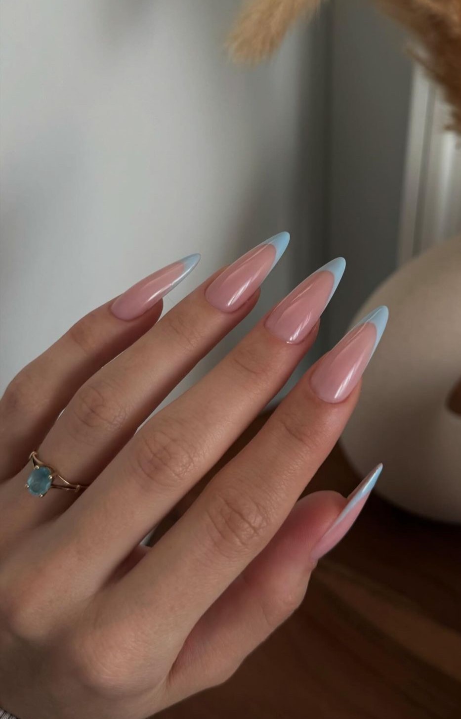 Almond Blue Spring Nails: The Trend That’s Blooming This Season - The ...